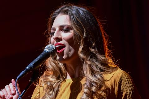 Twinnie Tickets | Twinnie Tour and Concert Tickets - viagogo