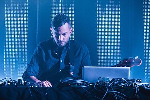 Bonobo Tickets | Bonobo Tour Dates 2023 and Concert Tickets - viagogo