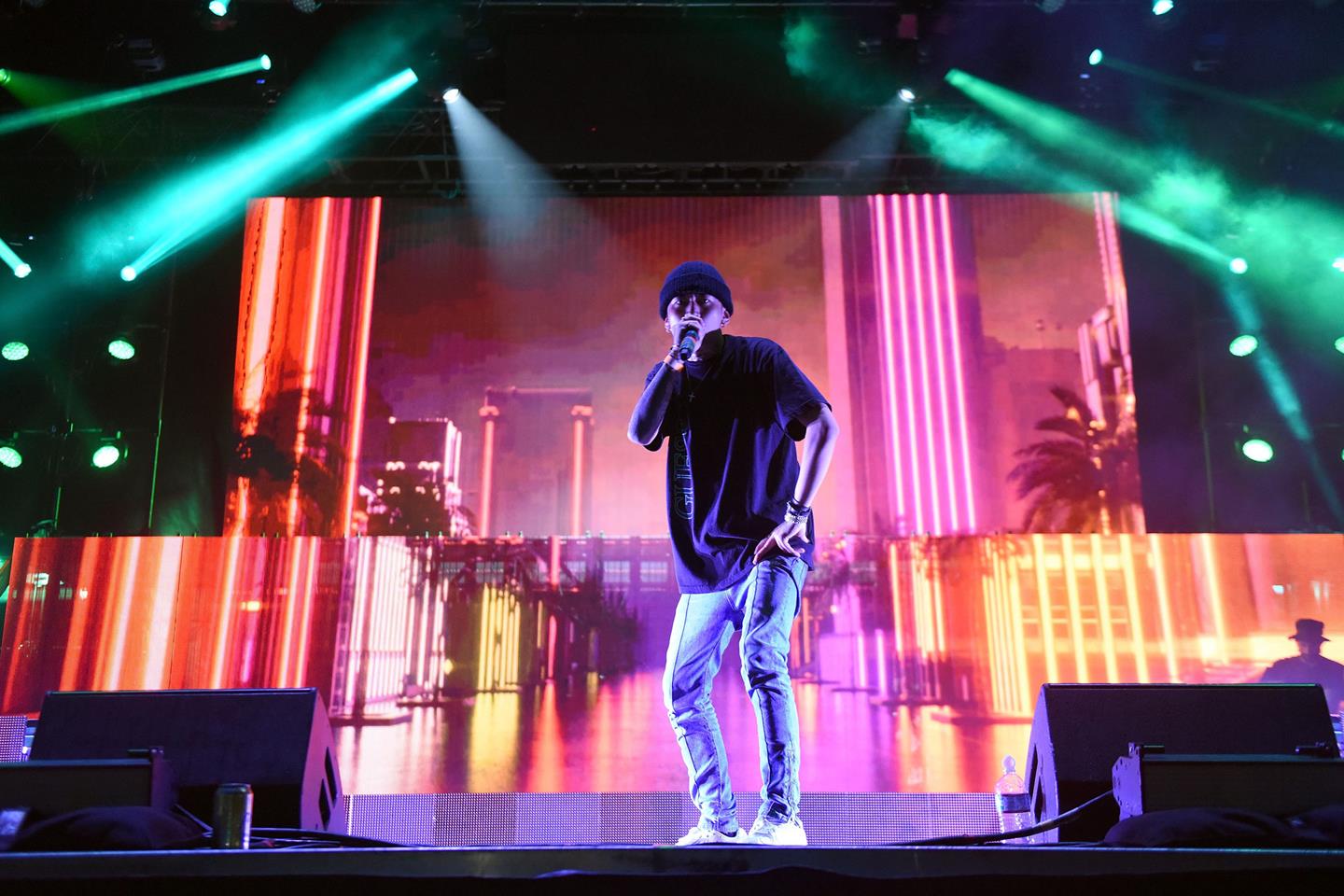 Masiwei Tickets | Masiwei Tour Dates 2023 and Concert Tickets - viagogo