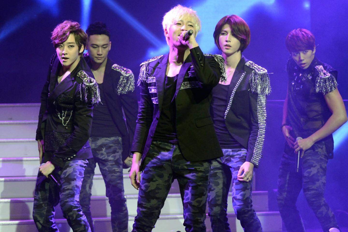 Billets U Kiss Places De Concert U Kiss Viagogo