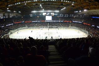 Iowa Wild at Chicago Wolves Allstate Arena Rosemont Tickets | Sun 17 ...