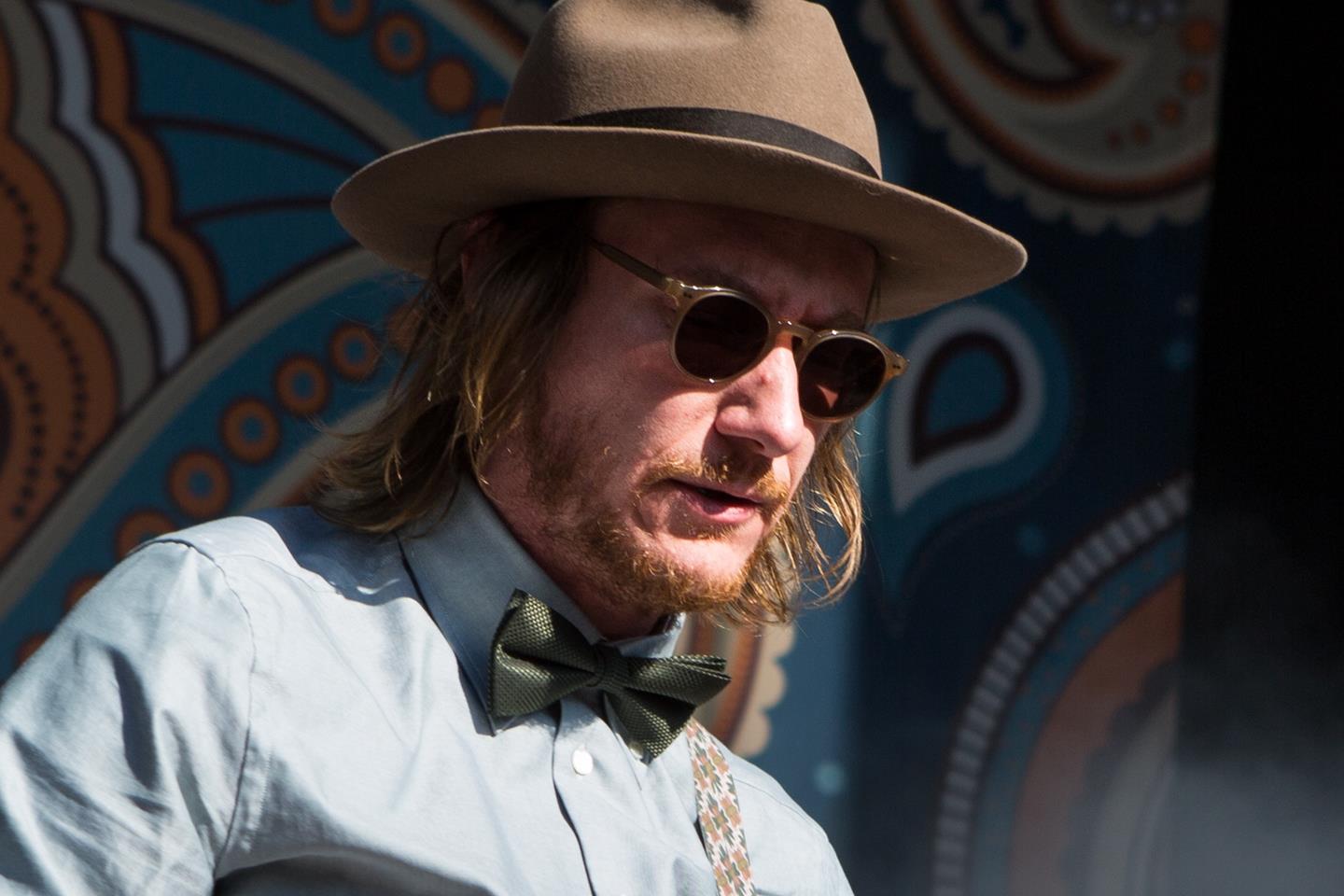 Adam Douglas Tickets | Adam Douglas Tour 2021 and Concert Tickets - viagogo