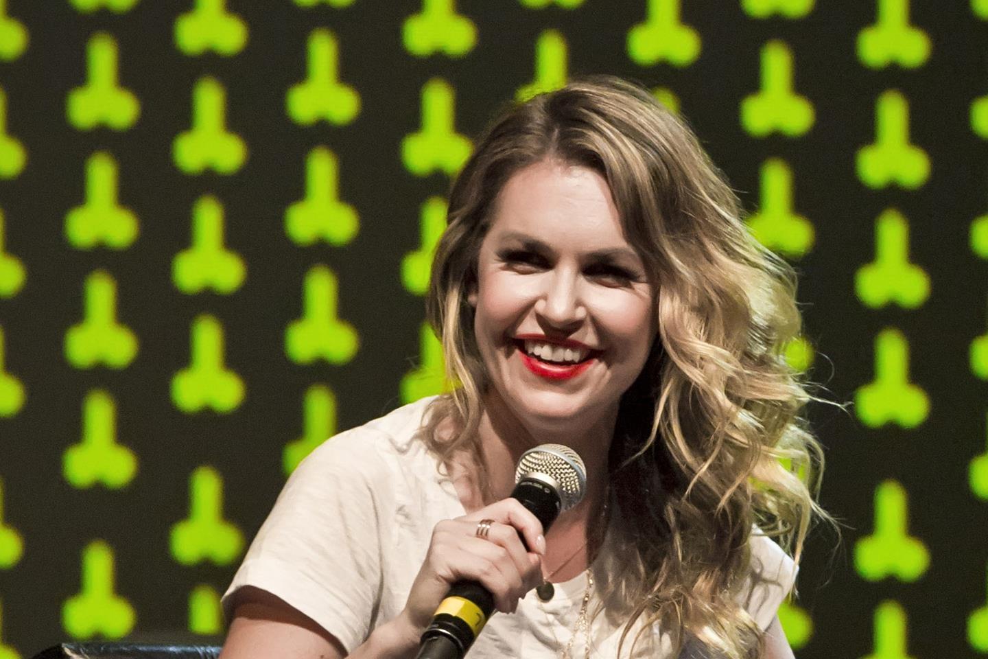 Ines Anioli Tickets | Karten für Ines Anioli Tour 2022 - viagogo